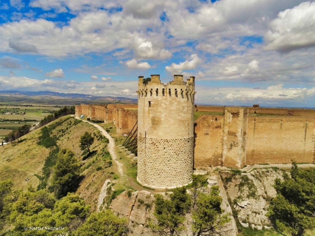Castello Svevo-Angioino di Lucera, l'antica fortezza che domina il ... Castello Svevo-Angioino di Lucera, l'antica fortezza che domina il ...
